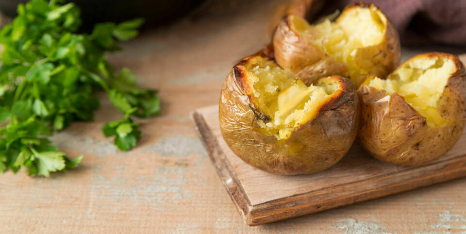Best Jacket Potatoes With Welsh Potatoes | RootZero